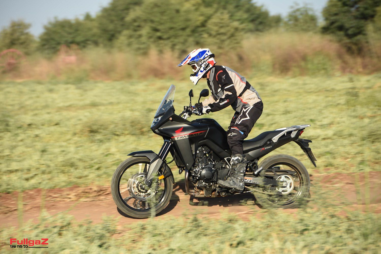 הונדה: ריקול רגלית אמצע ל-XL750 טרנסאלפ - FullgaZ