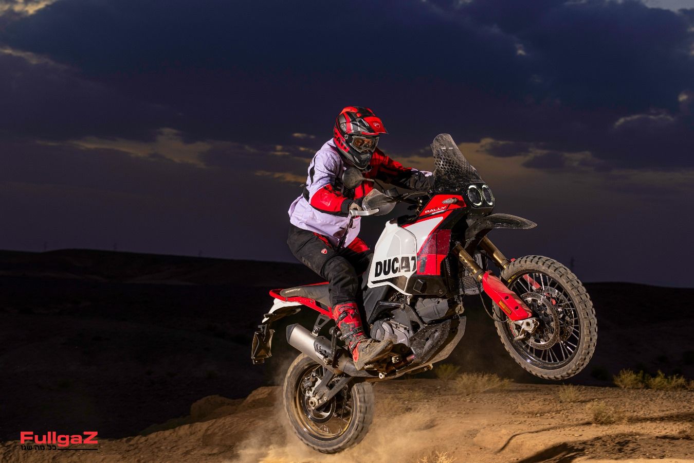 חדש בארץ: דוקאטי דזרט X ראלי - FullgaZ