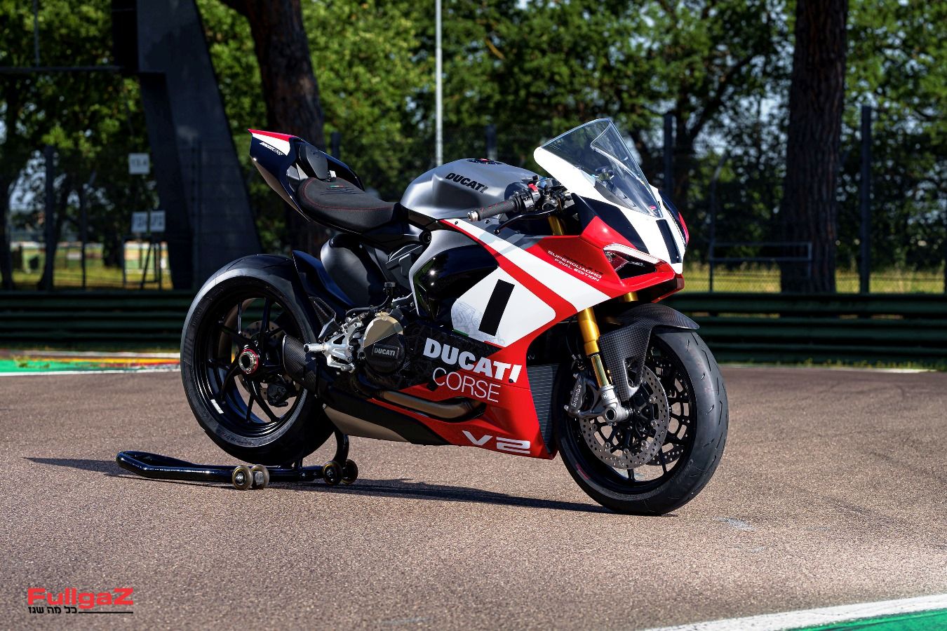 דוקאטי פניגאלה V2 במהדורה אחרונה - FullgaZ