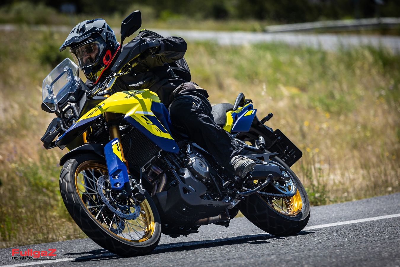 סוזוקי ויסטרום 800DE בהשקה עולמית - FullgaZ