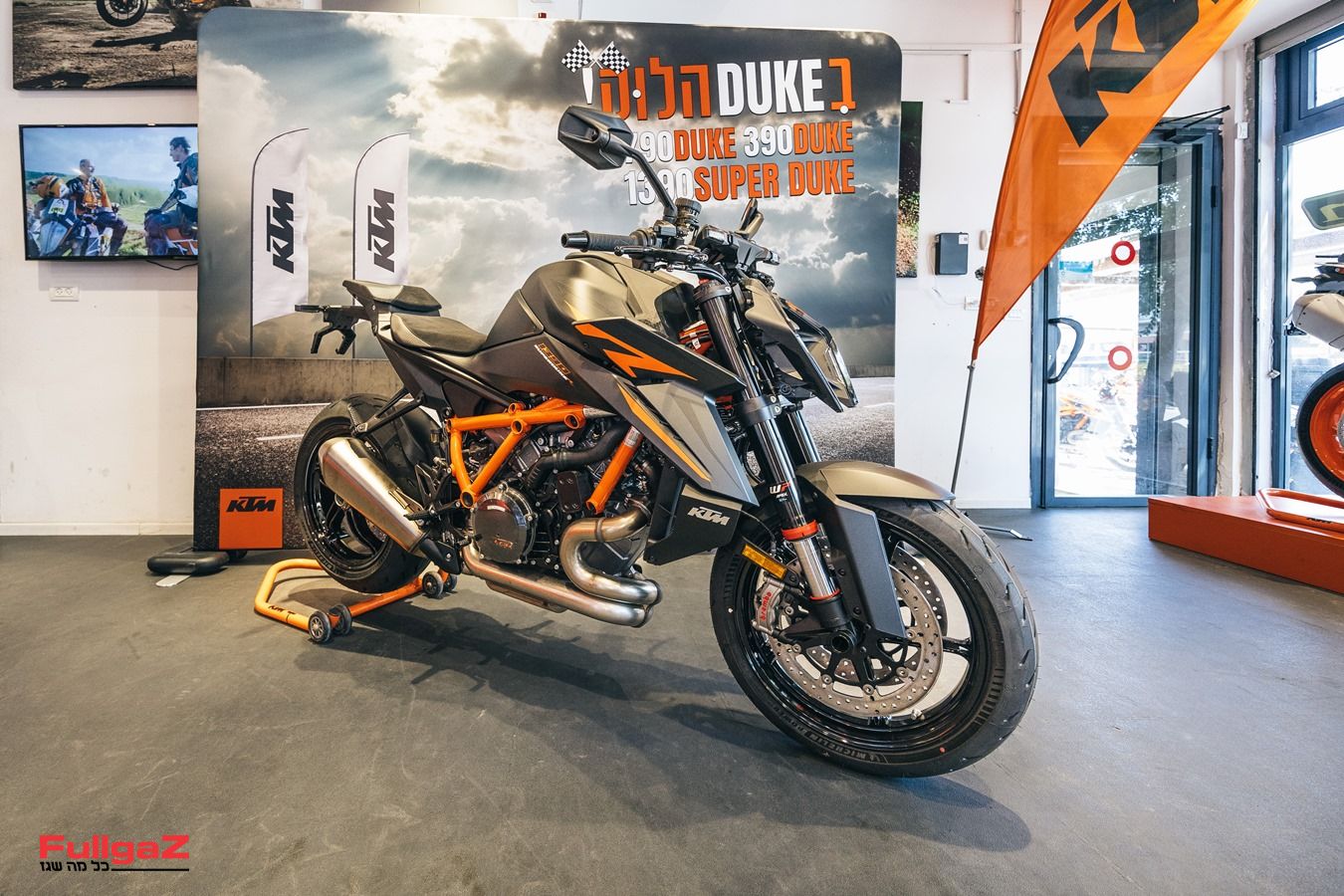חדשים בארץ: ק.ט.מ 390, 790 ו-1390 דיוק - FullgaZ