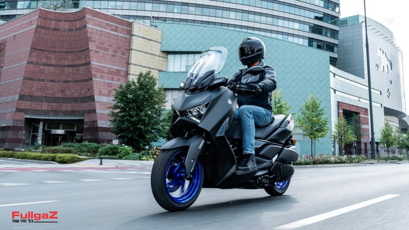 ימאהה: האיקסמקס 300 ו-125 מתעדכנים ל-2025 - FullgaZ